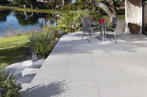 8 Patio Bar & Outdoor Dining Design Tips - Arizona Tile